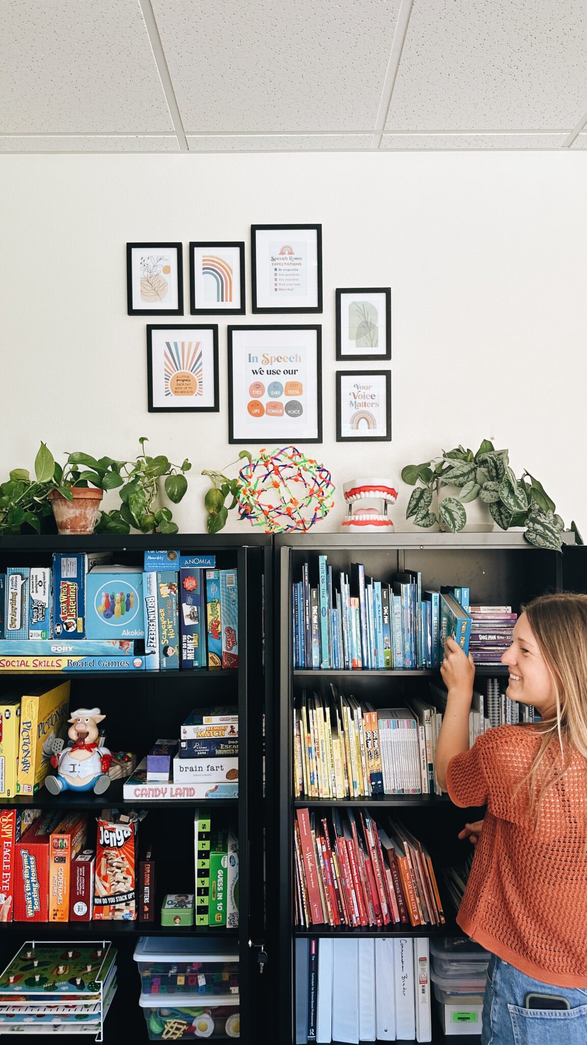 Speech Therapy Room Makeover - attherandalls.com