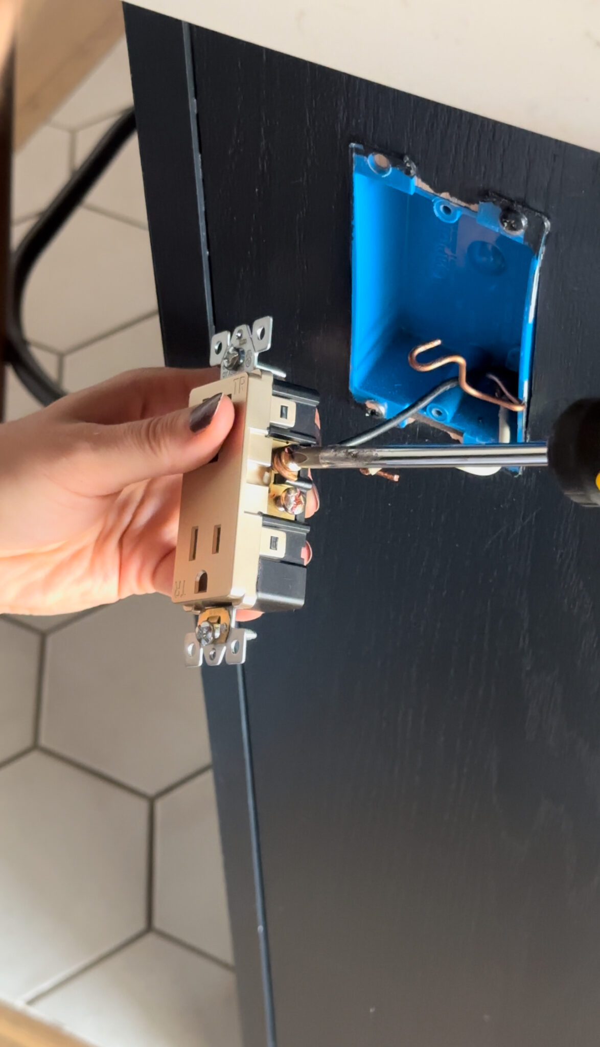 Island Outlets - attherandalls.com