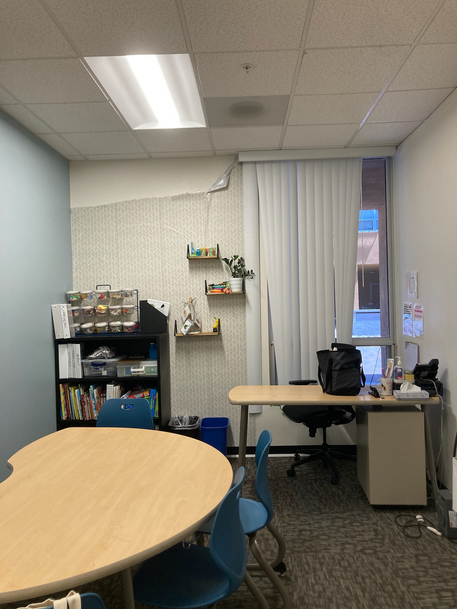 Speech Therapy Room Makeover - attherandalls.com